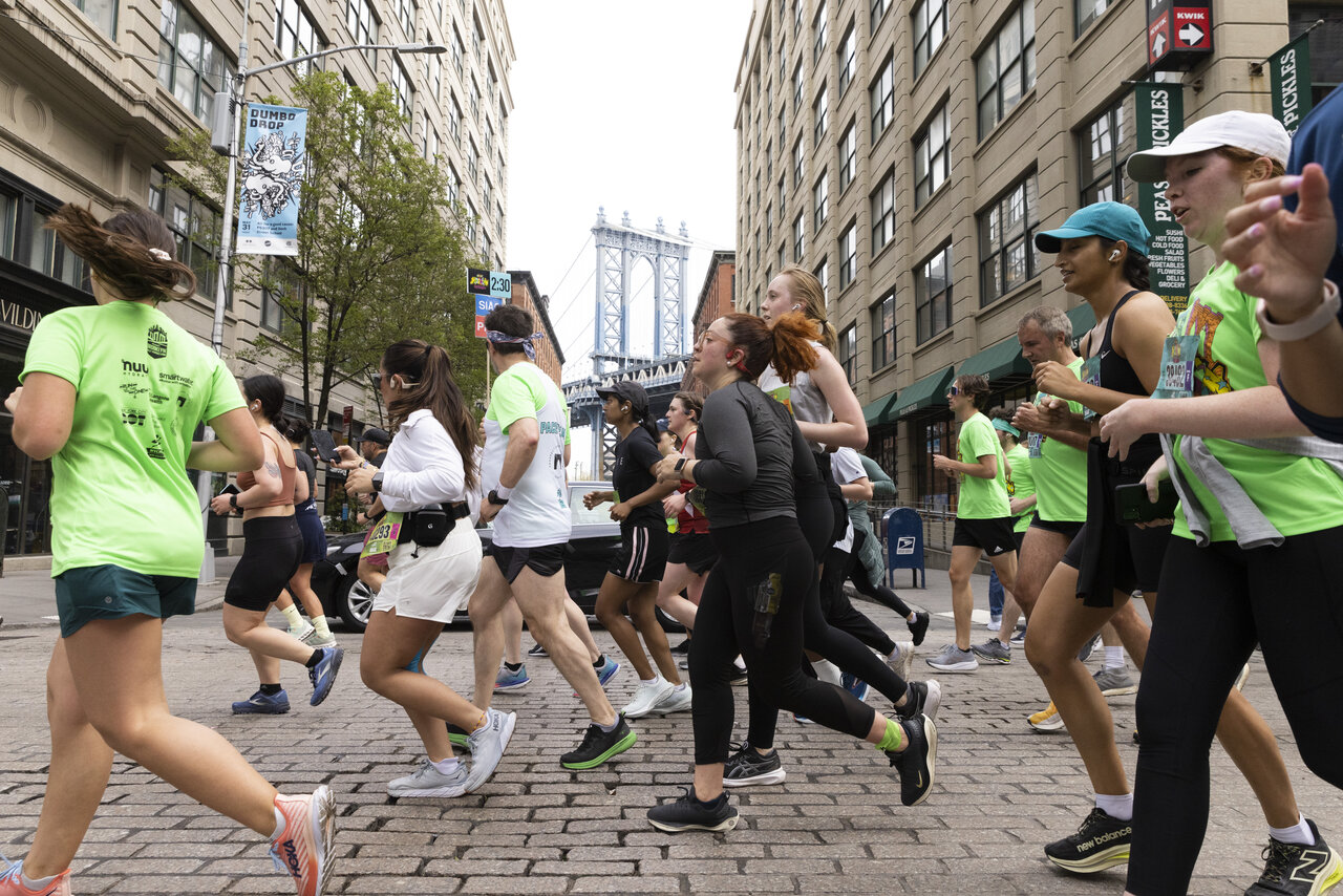 Event Record 21,718 Runners of All Ages, Genders, and Abilities Crossed ...